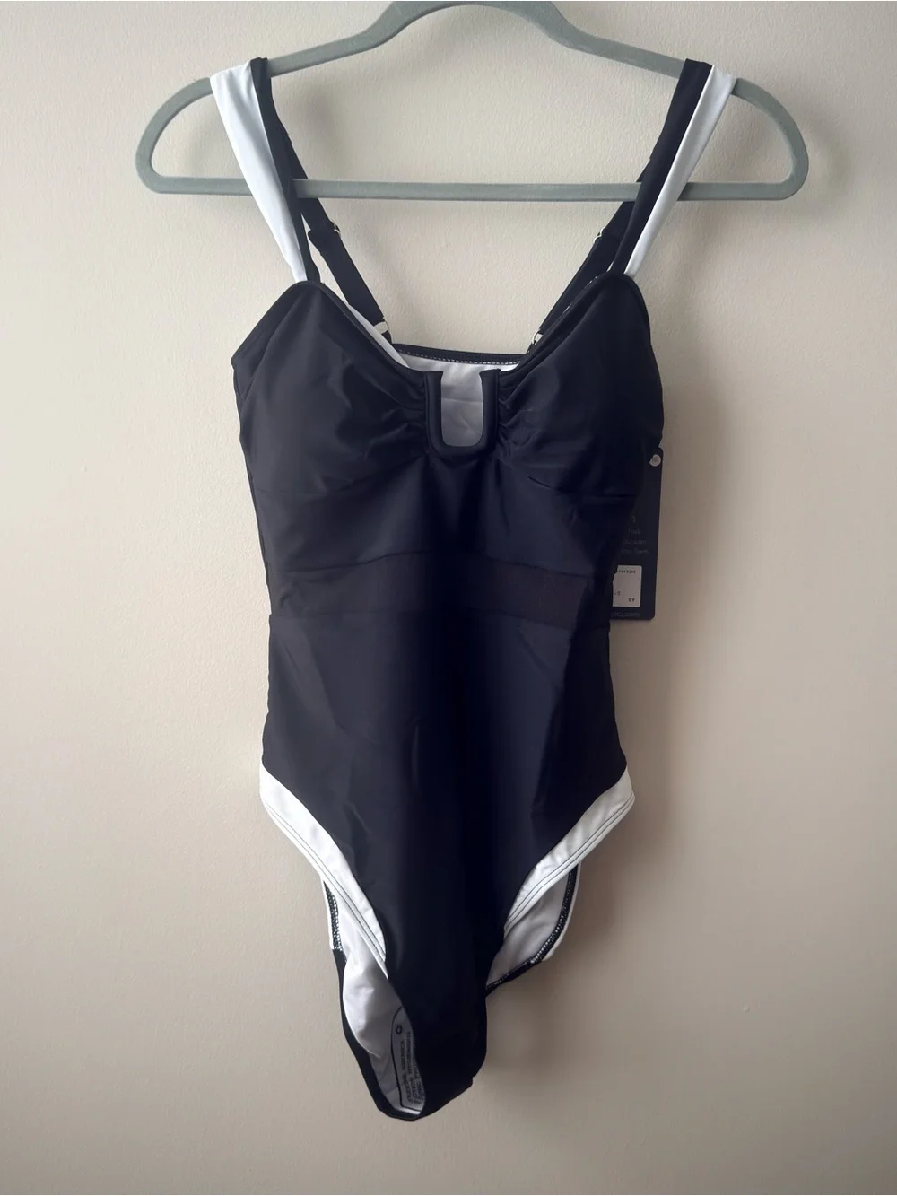 Anna-Kaci | Swim | Nwt Onepiece Swimsuit Full Coverage Wire Cups ...